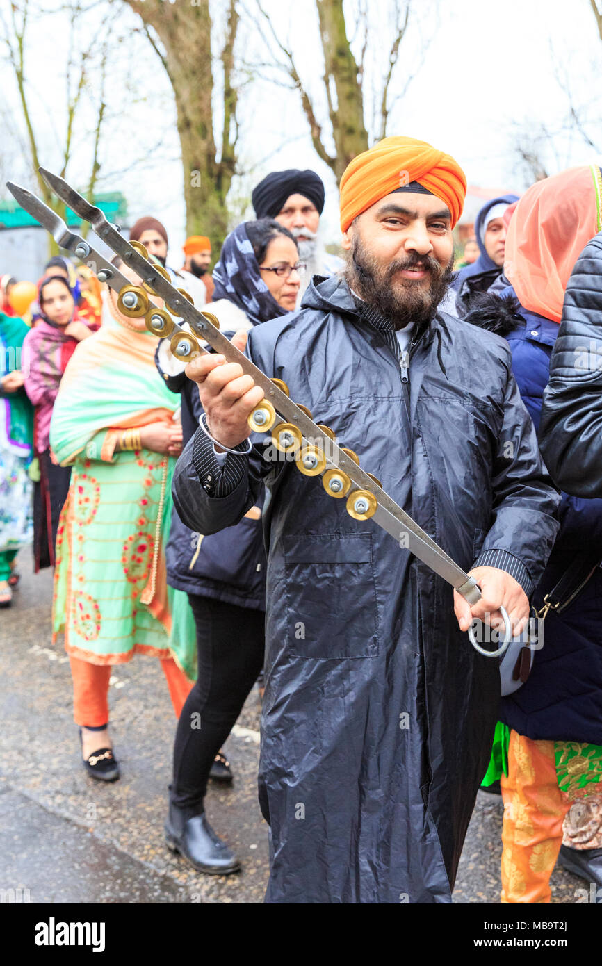 Southall england sikh turban hi-res stock photography and images - Alamy