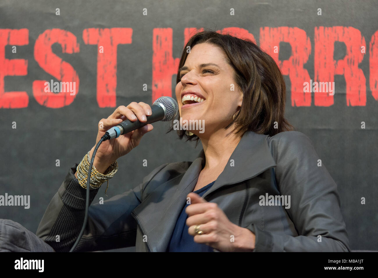 Wild things neve campbell hi-res stock photography and images - Alamy