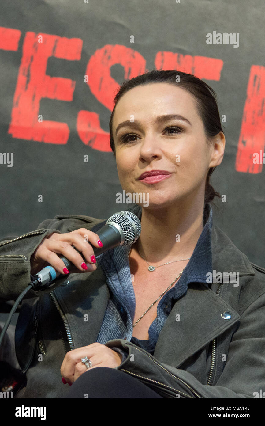 Danielle harris halloween hi-res stock photography and images - Alamy