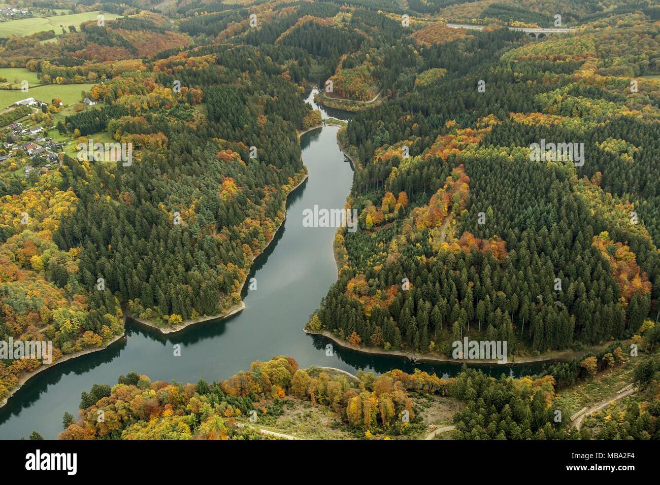 Solingen, Germany. 20th Oct, 2012. Autumn view of the Sengbachtal dam ...