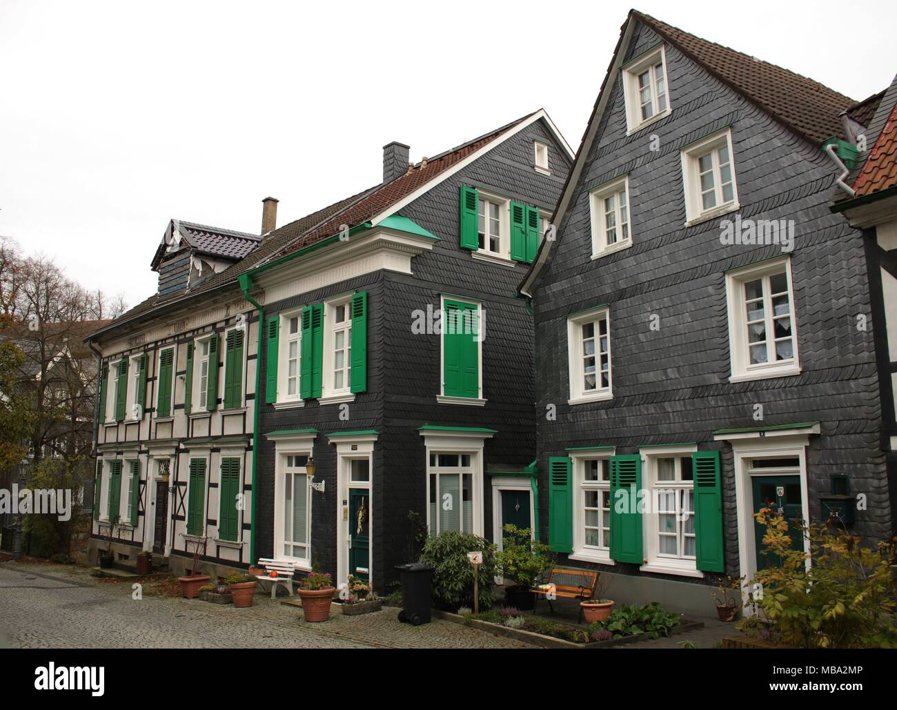Remscheid Lennep, Germany. 18th Nov, 2013. Buildings clad in slate in ...