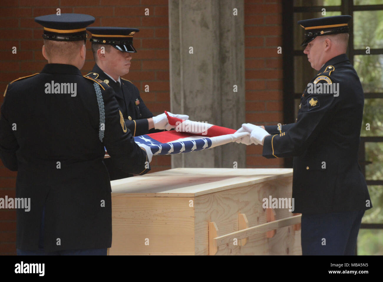 Oregon Army National Guard Soldiers SSGT Joshua Flores, SGT Everett ...