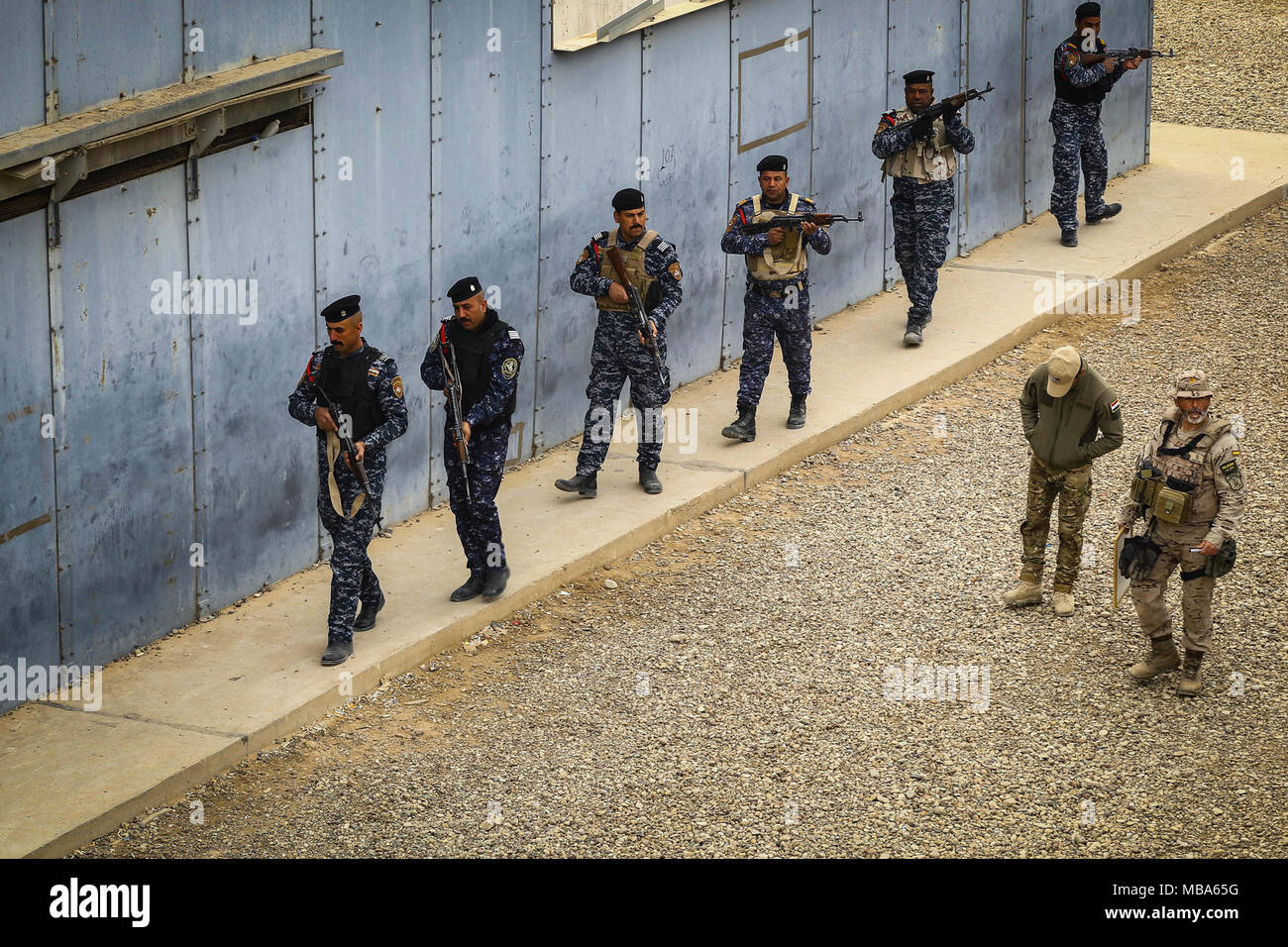 Iraqi army commando battalion hi-res stock photography and images - Alamy