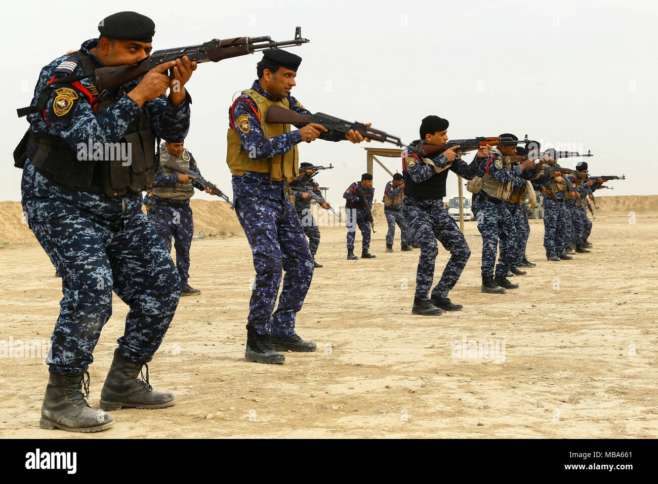 Iraqi army commando battalion hi-res stock photography and images - Alamy