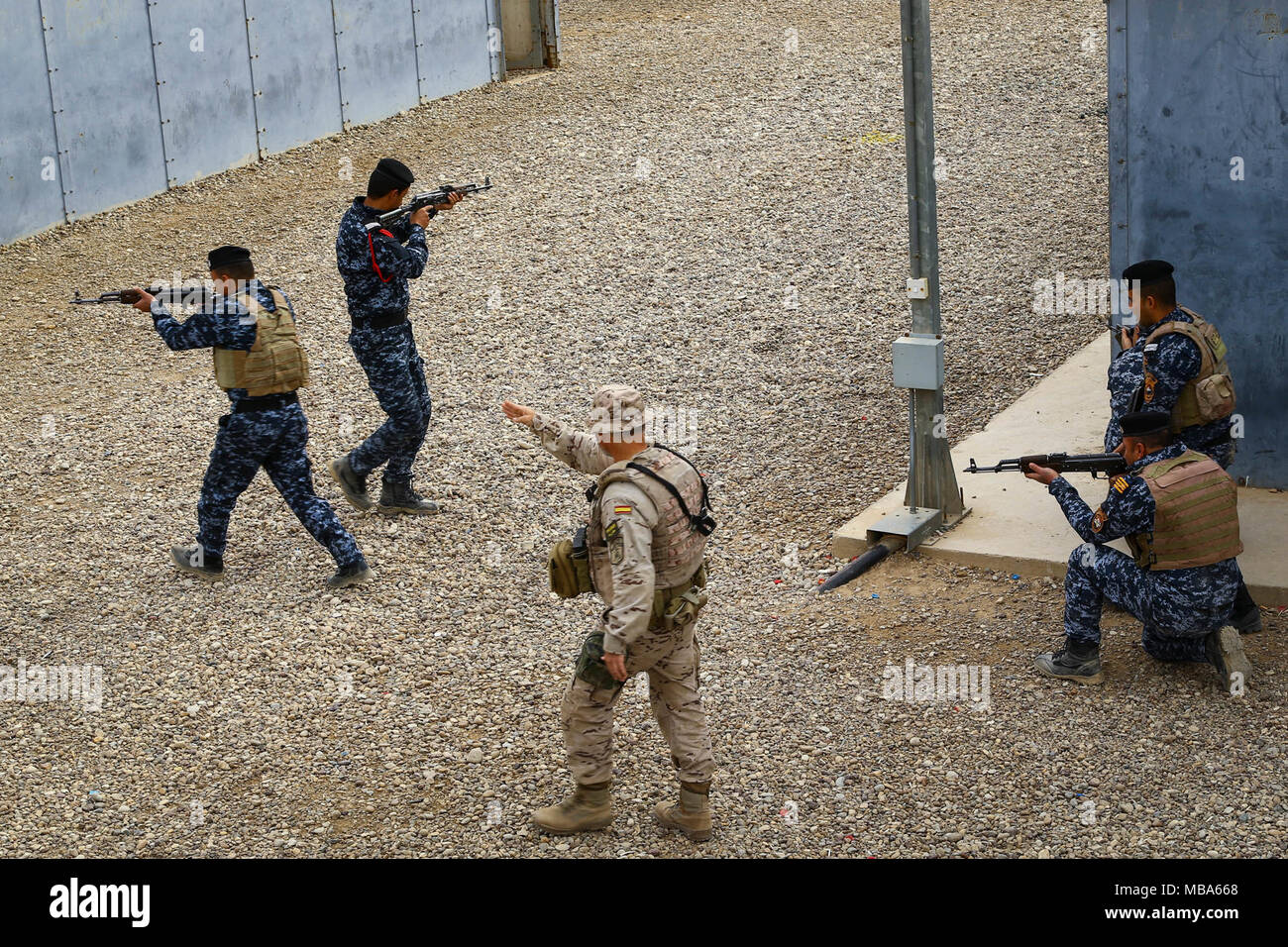 Iraqi army commando battalion hi-res stock photography and images - Alamy