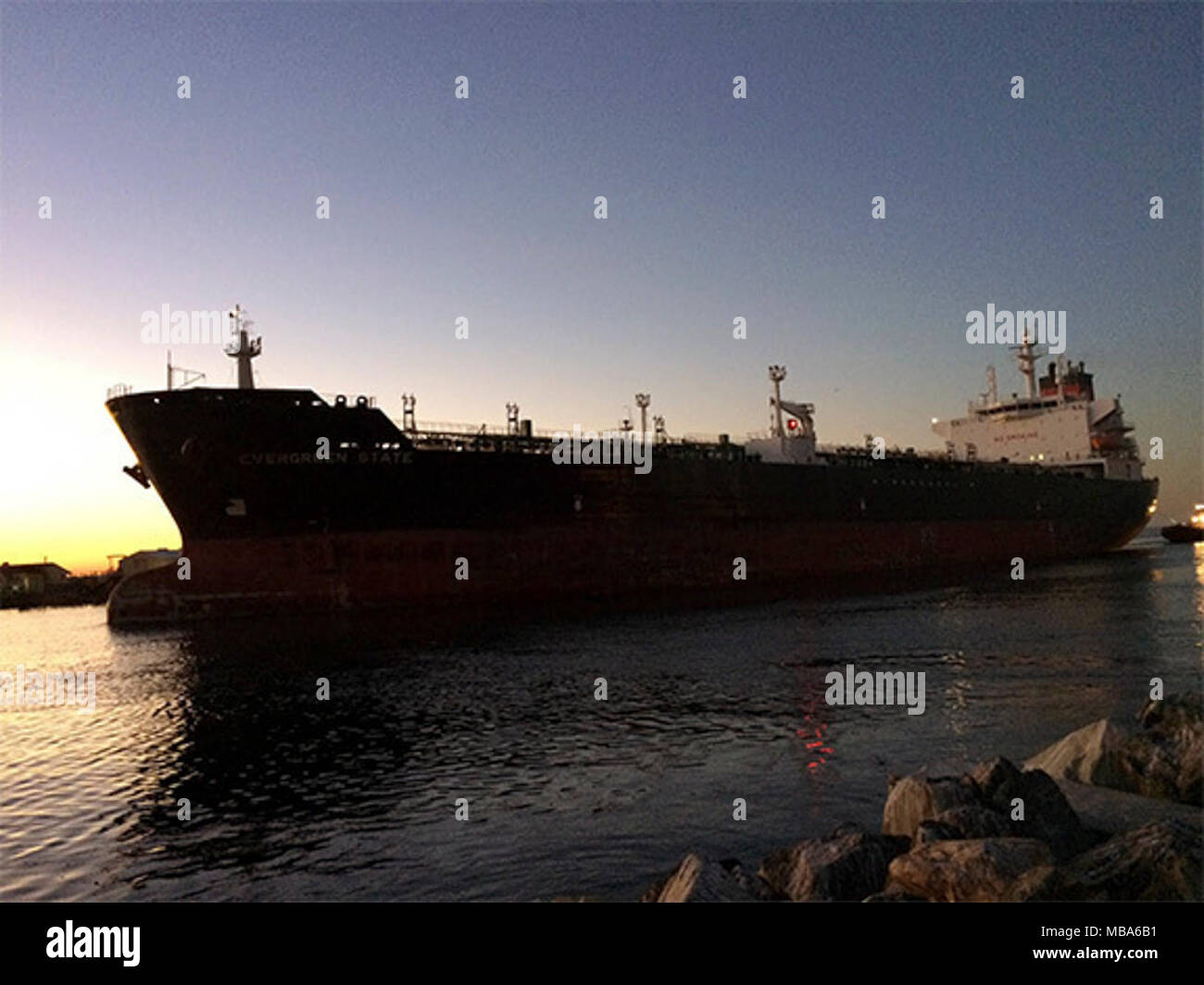 Naval base ventura county port hueneme hi-res stock photography and ...