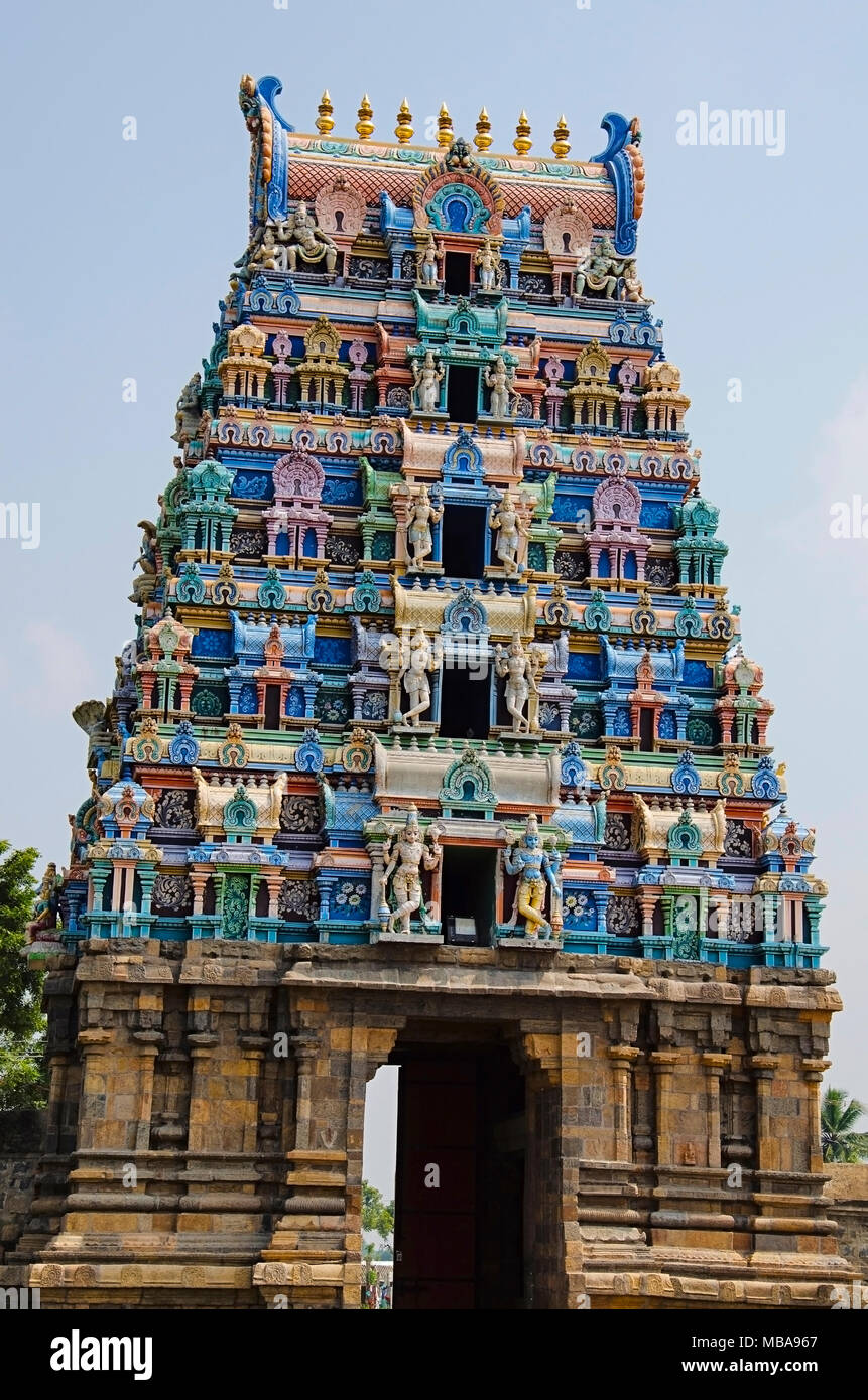 Carved Gopuram Stock Photos & Carved Gopuram Stock Images - Alamy