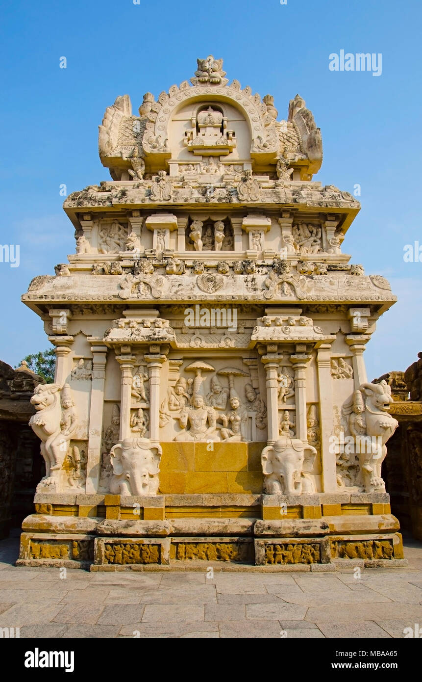 The Kanchi Kailasanathar temple, Kanchipuram, Tamil Nadu, India. Oldest ...