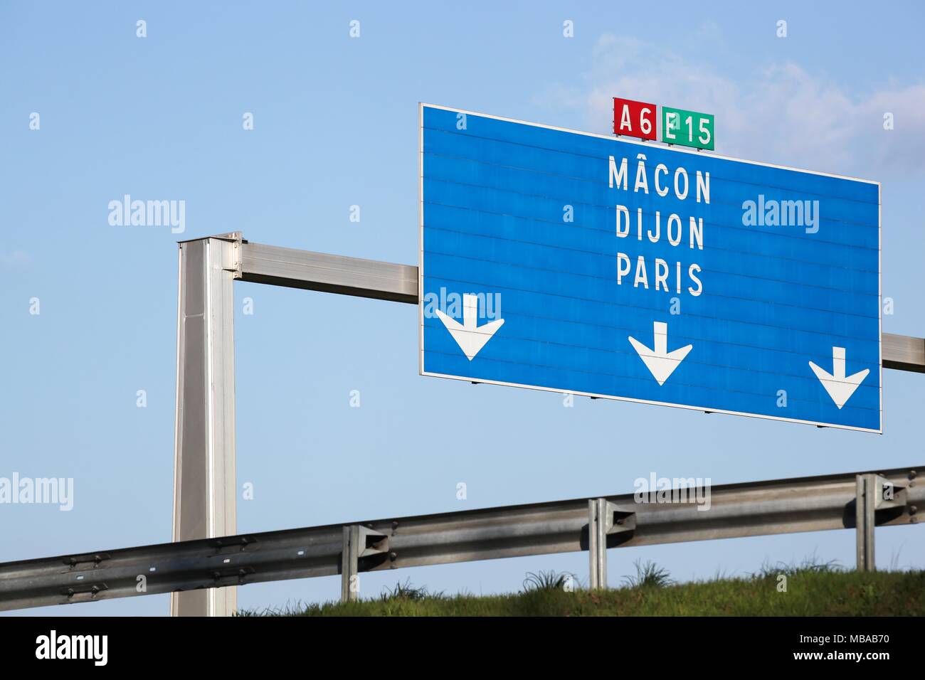 French motorway sign hi-res stock photography and images - Alamy