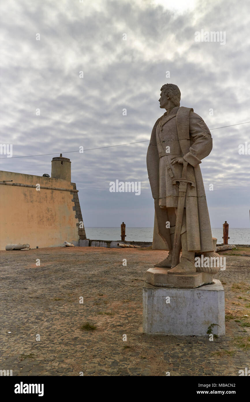 Statue of previous governors hi-res stock photography and images - Alamy