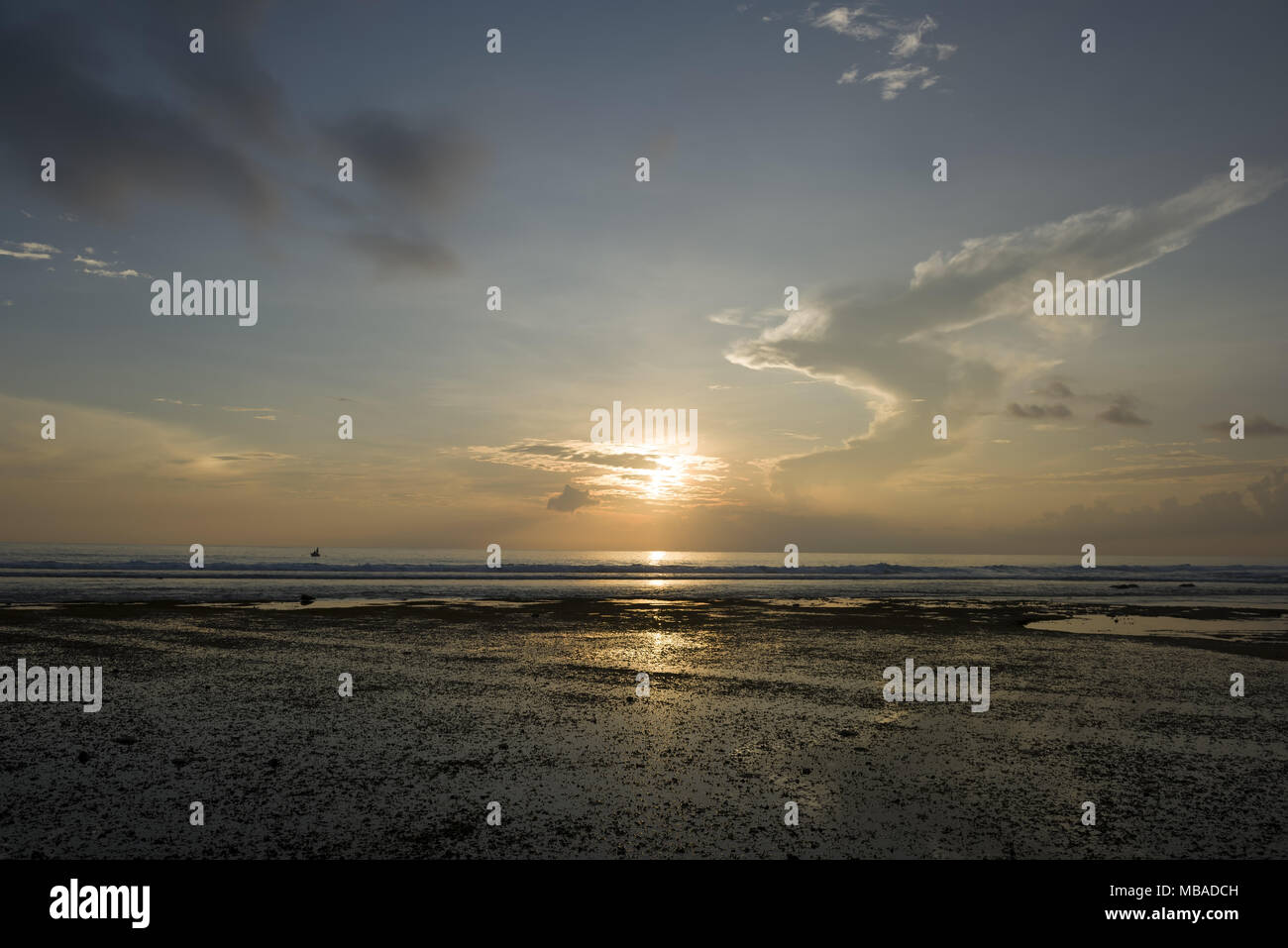 Littoral area hi-res stock photography and images - Alamy