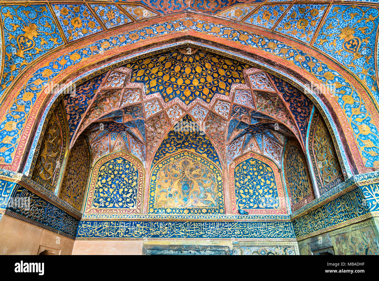 Tomb of Akbar the Great at Sikandra Fort in Agra, India Stock Photo - Alamy
