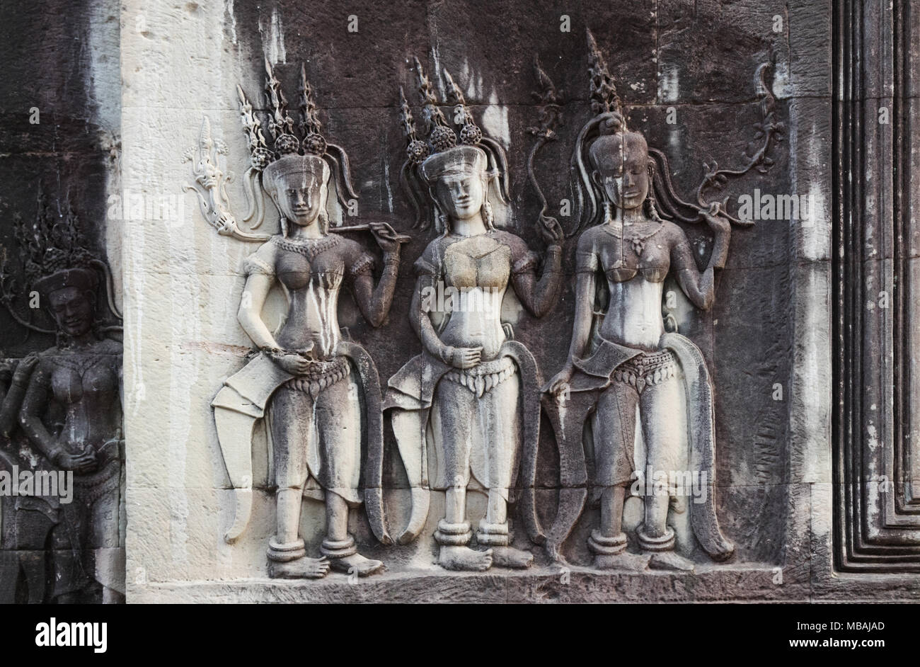 Angkor wat carvings hi-res stock photography and images - Alamy