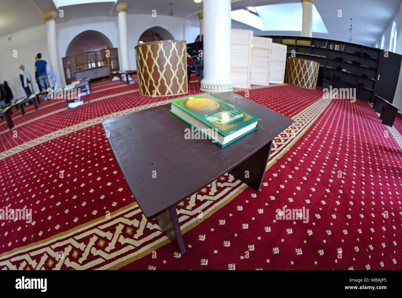 Madrassa desk hi-res stock photography and images - Alamy
