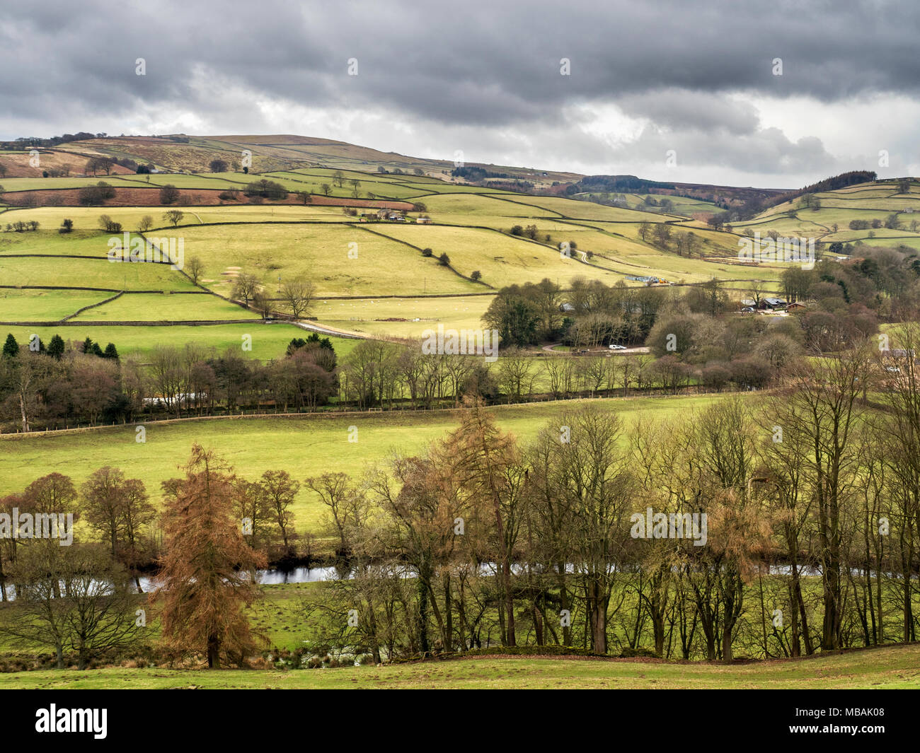 Pateley bridge river hi-res stock photography and images - Alamy