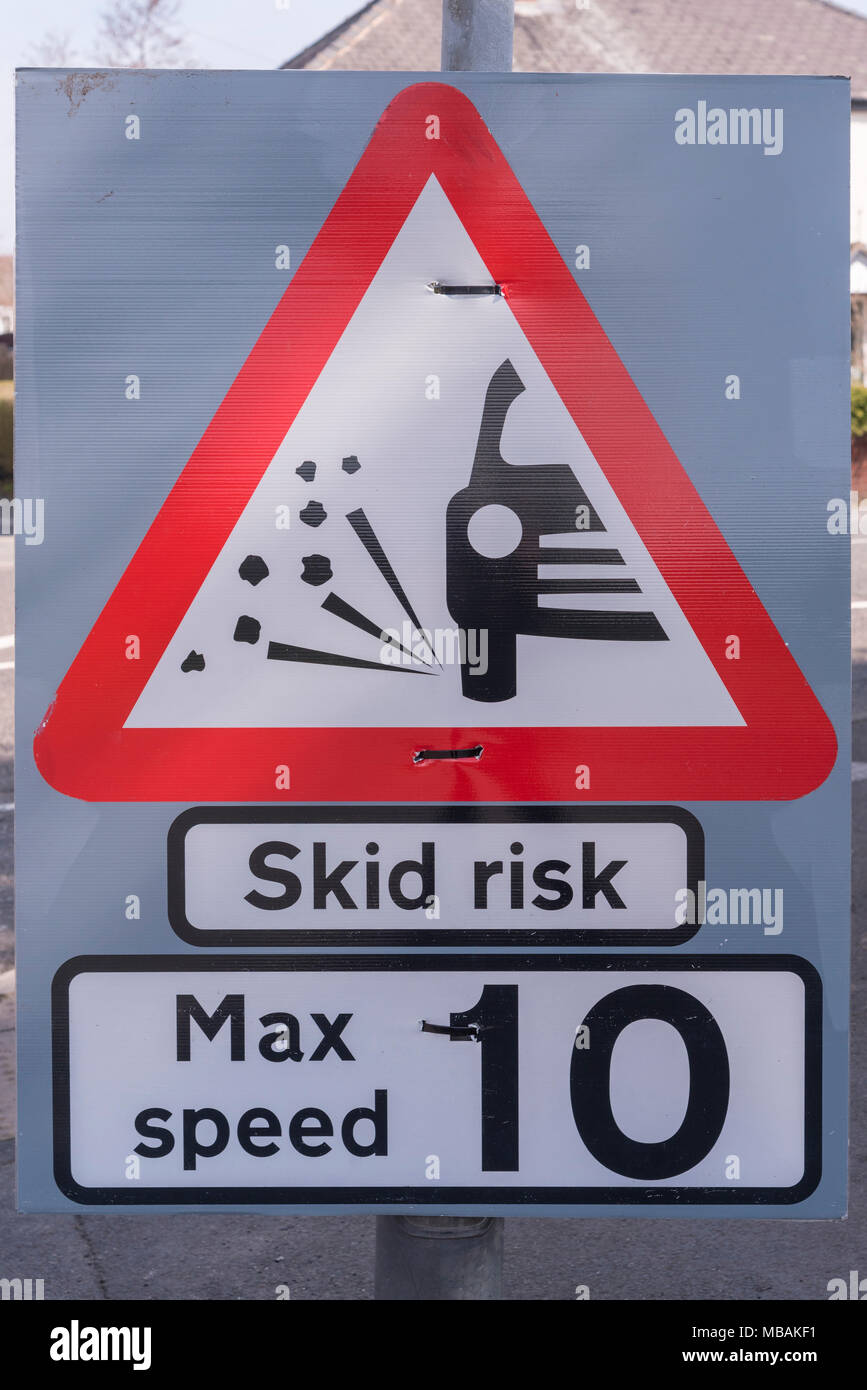 Skid risk hi-res stock photography and images - Alamy