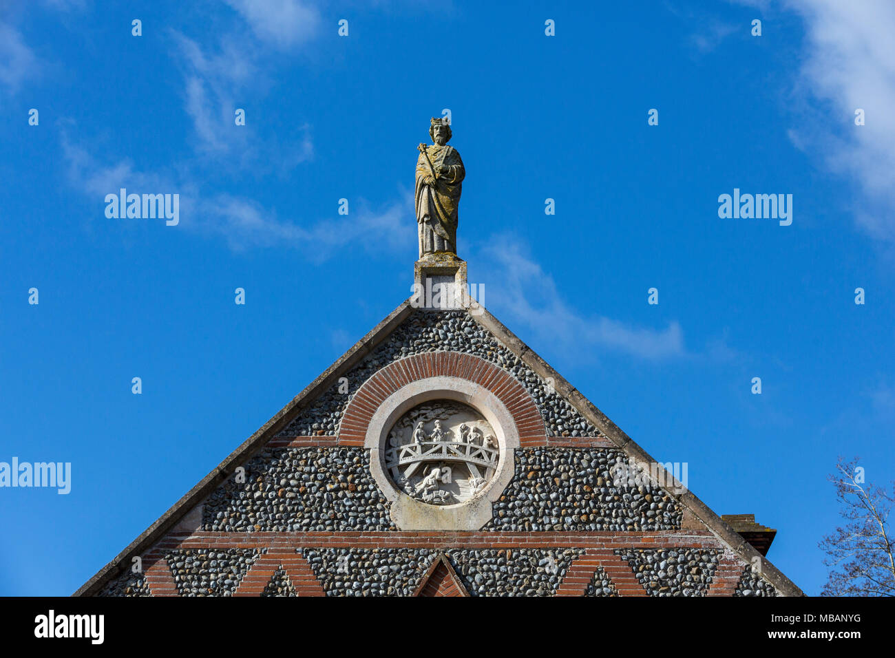 St Edmund statue and plaque on Hoxne, Suffolk, village hall ...