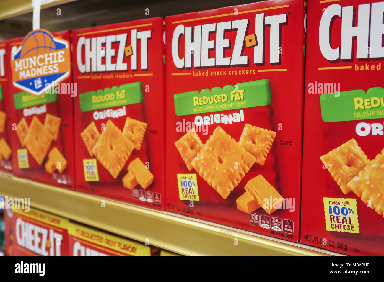 Roche Bros. Supermarkets in Massachusetts, USA Stock Photo - Alamy