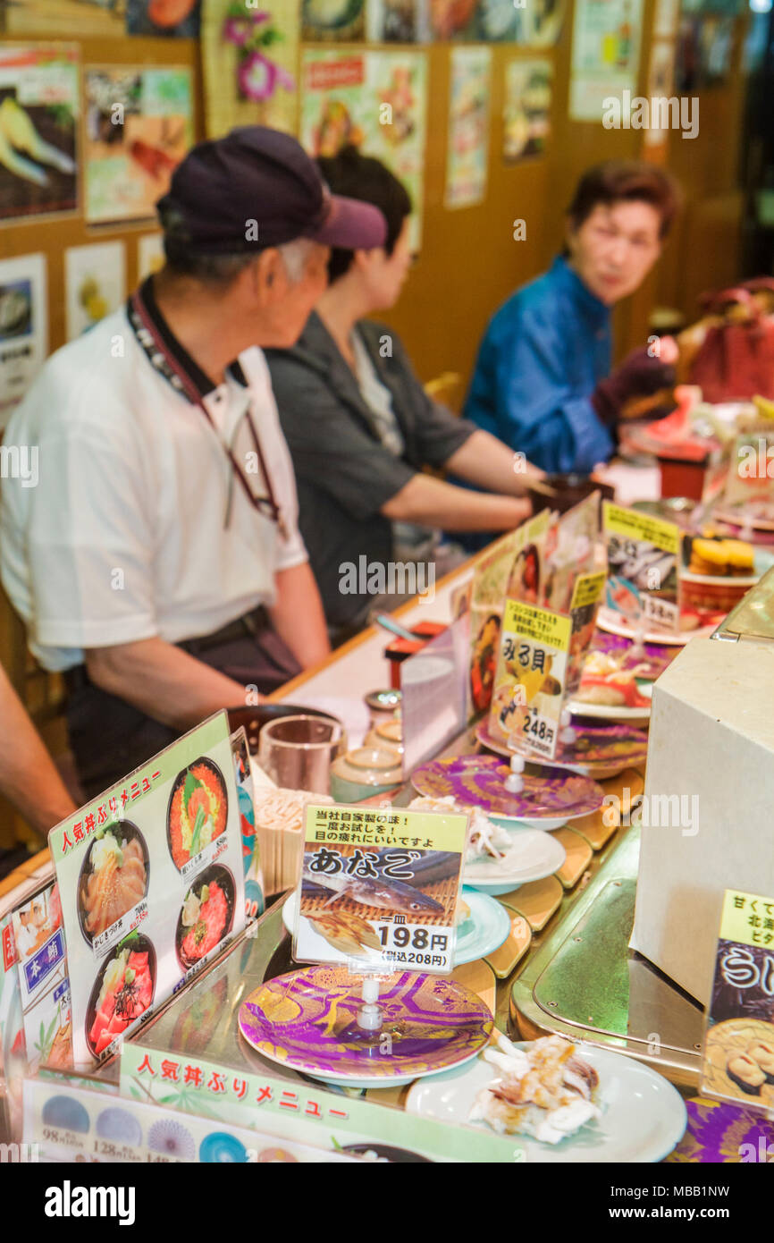 Moving sushi restaurant hi-res stock photography and images - Alamy