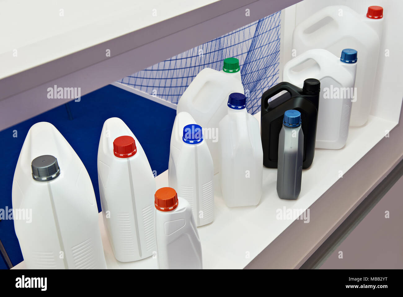 Empty plastic packaging hi-res stock photography and images - Alamy