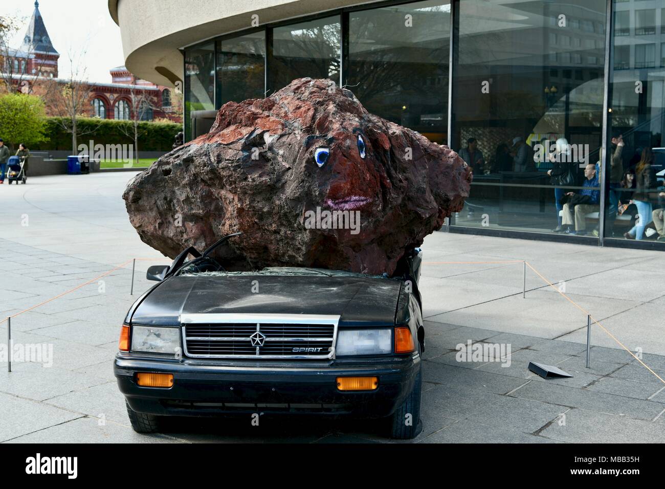 Smashed car hi-res stock photography and images - Alamy