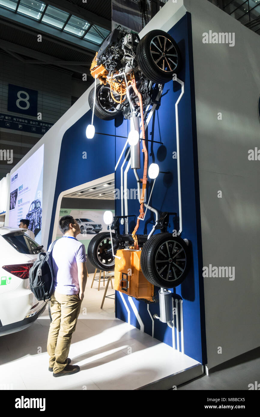 Car rolling chassis hi-res stock photography and images - Alamy