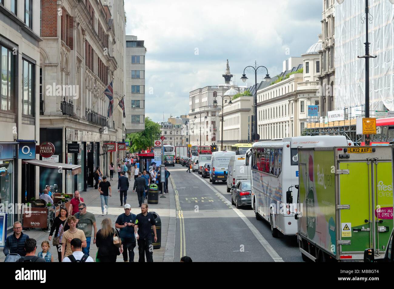 Central london congestion hi-res stock photography and images - Alamy
