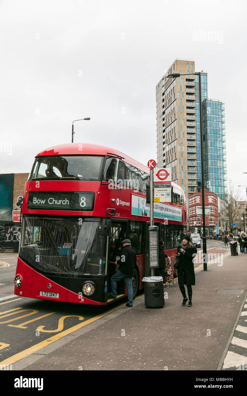 Number 8 bus hi-res stock photography and images - Alamy