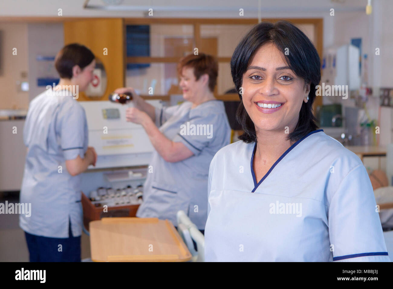 Nurses training hi-res stock photography and images - Alamy