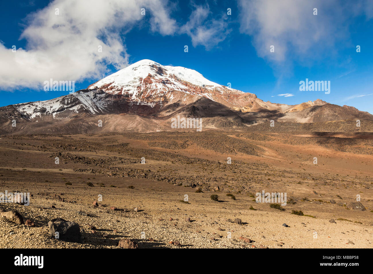 Volcán chimborazo ecuador hi-res stock photography and images - Alamy