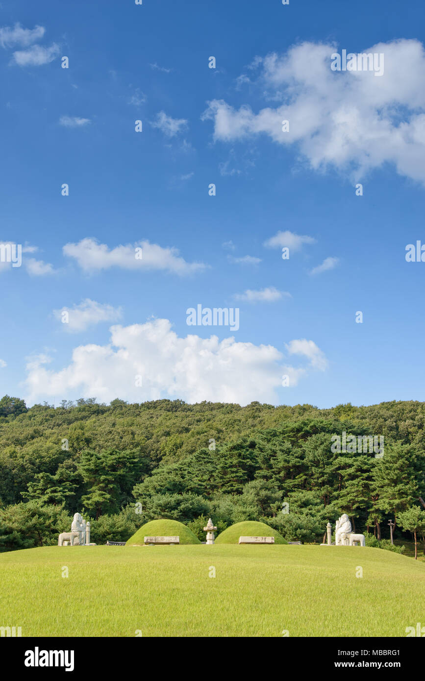 GIMPO, KOREA - SEPTEMBER 13, 2014: View of Jangneung, the tumb of King ...