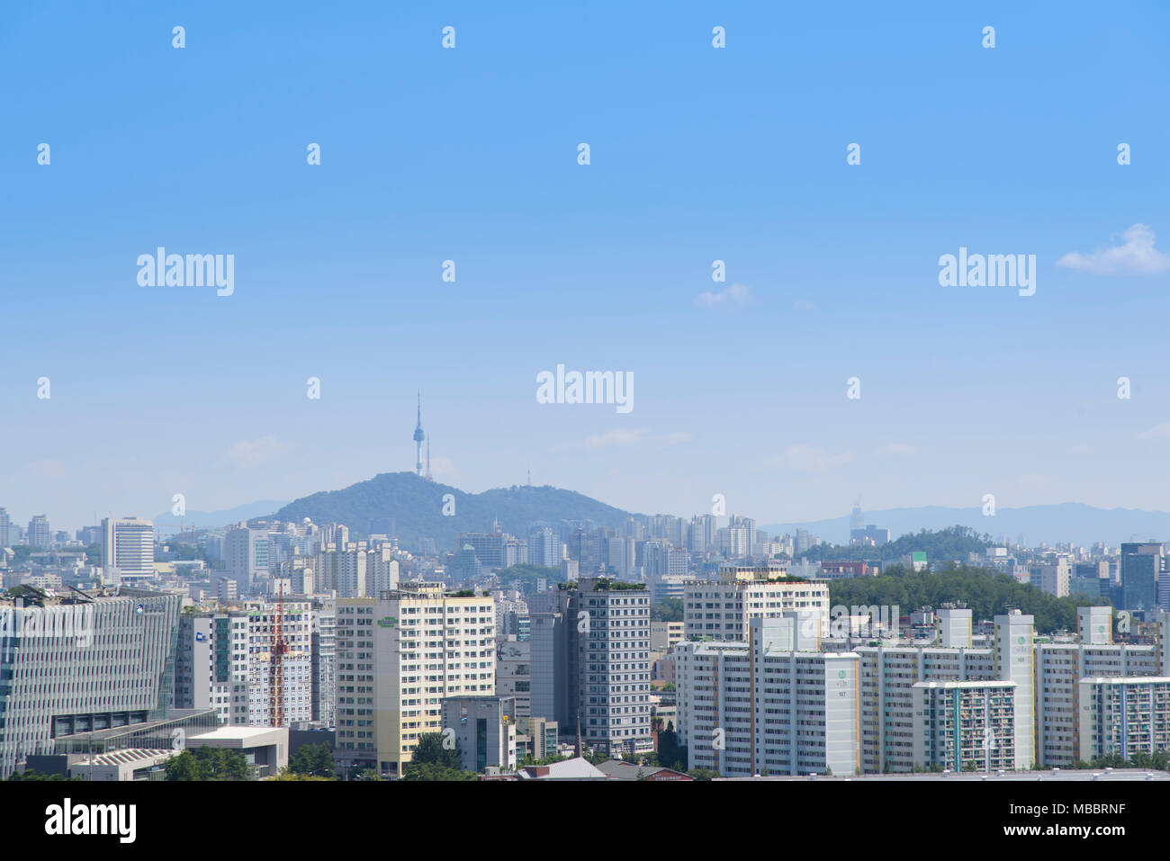SEOUL, KOREA - AUGUST 30, 2014: View of Mapo from Haneul Park in Seoul ...
