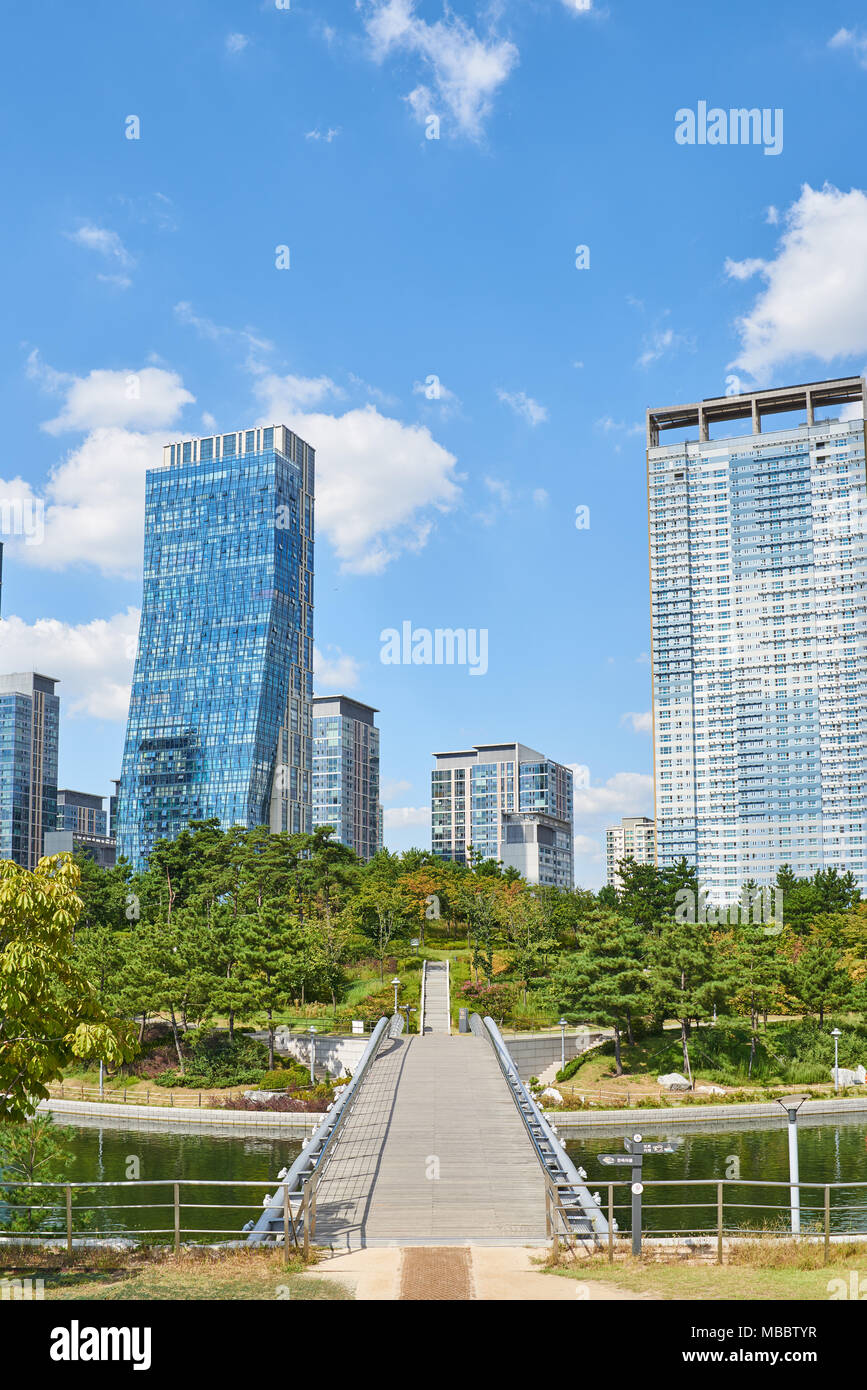 Songdo, Korea - September 07, 2015: Songdo International Business ...