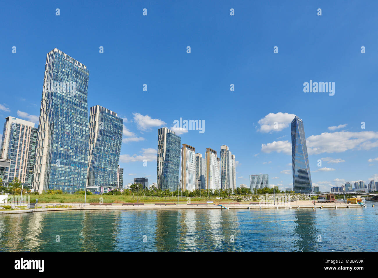 Songdo, Korea - September 07, 2015: Songdo International Business ...