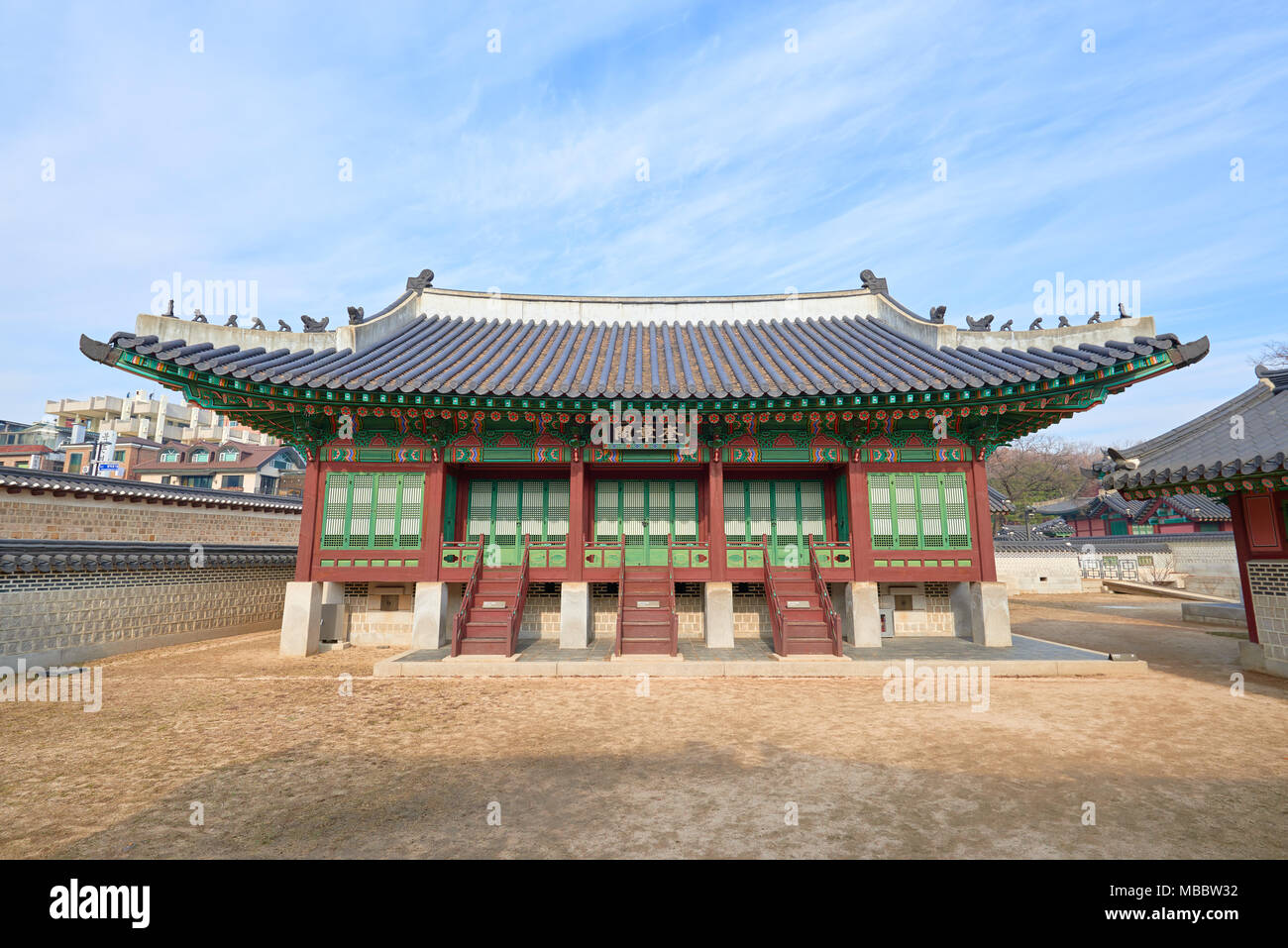 Joseon dynasty korean architecture hi-res stock photography and images ...
