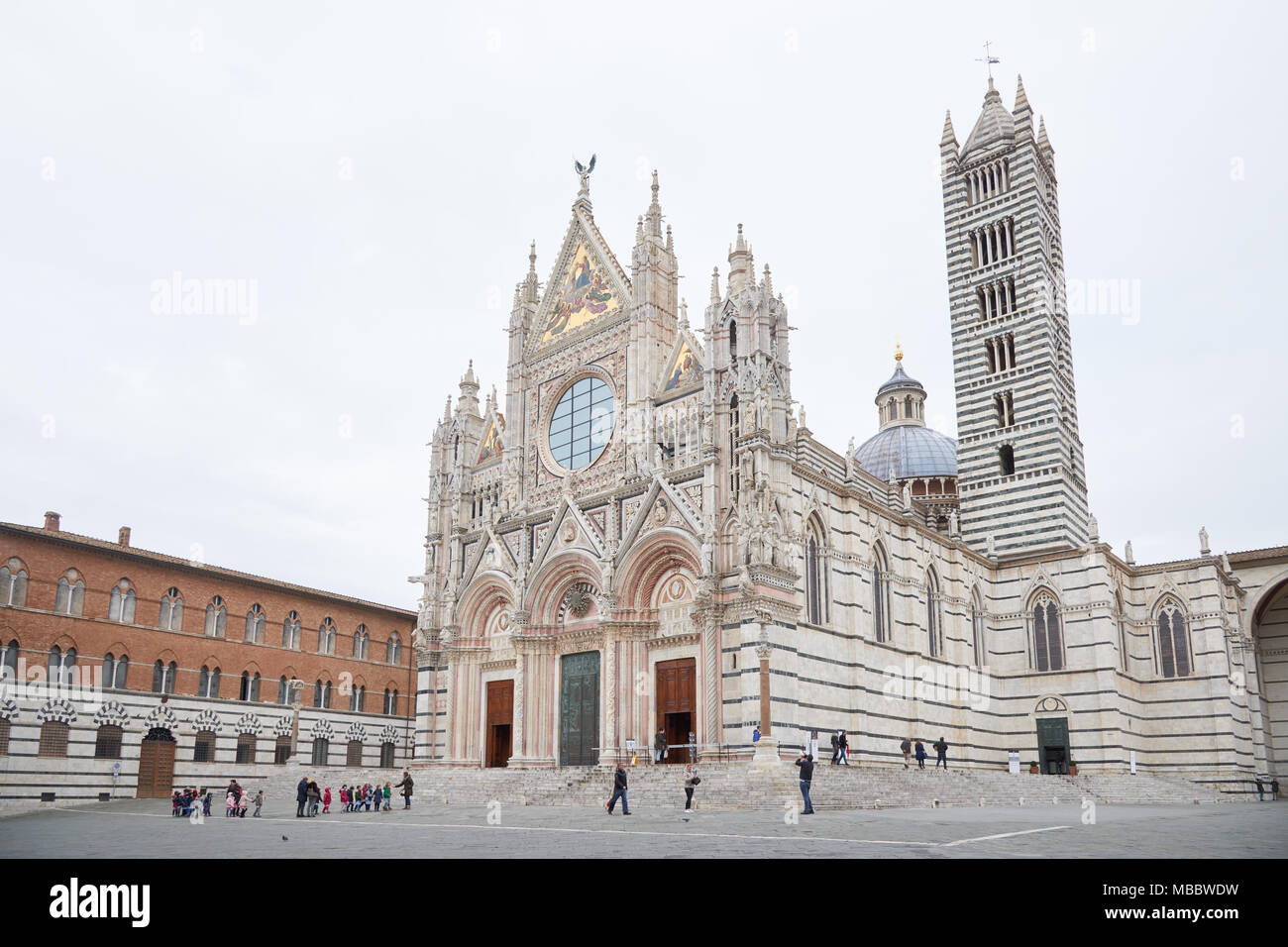Italian romanesque gothic architecture hi-res stock photography and ...