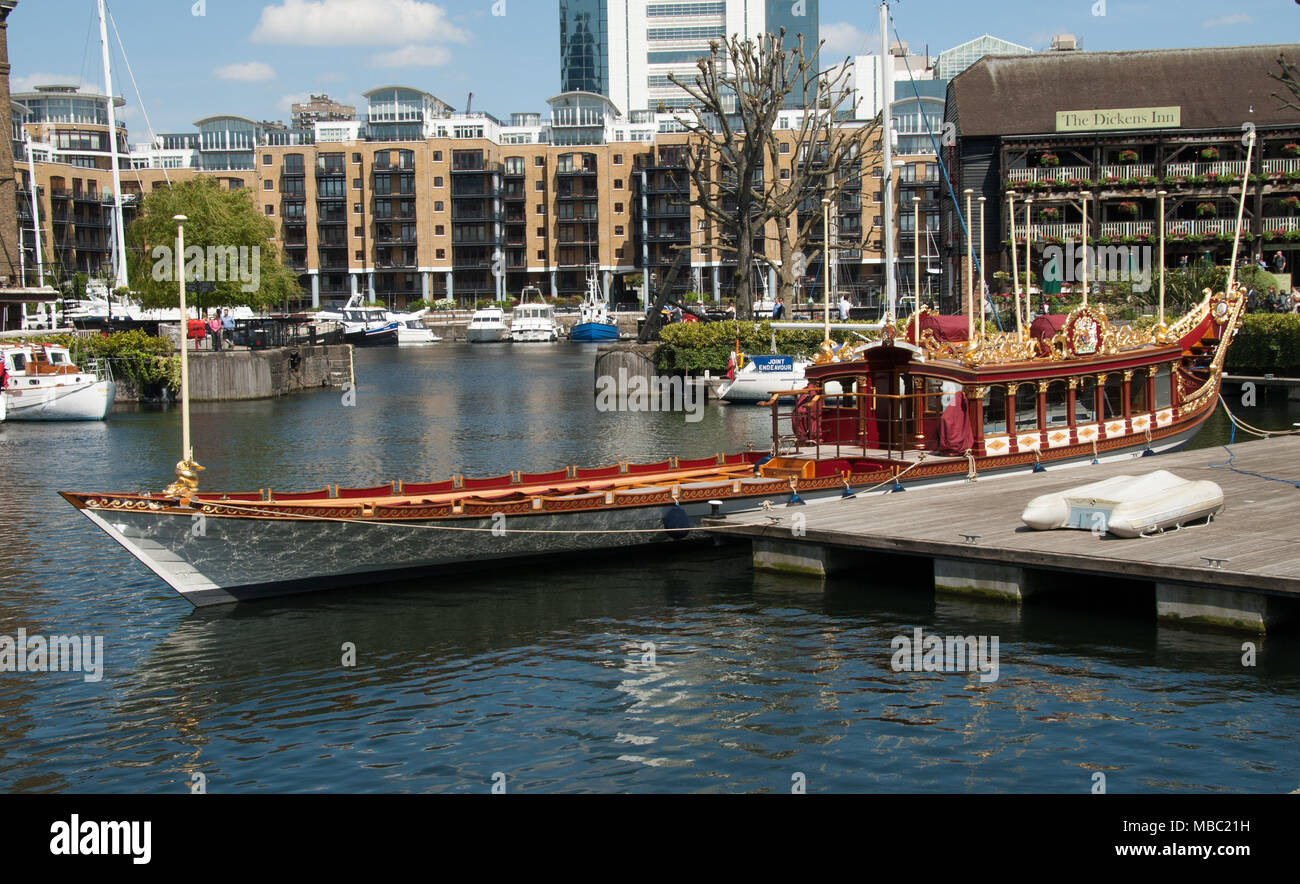 Royal barge england hi-res stock photography and images - Alamy