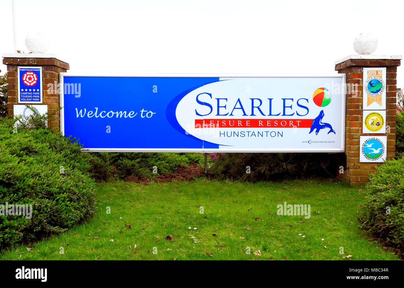 Searles Leisure Resort, Hunstanton, Norfolk, entrance sign Stock Photo ...