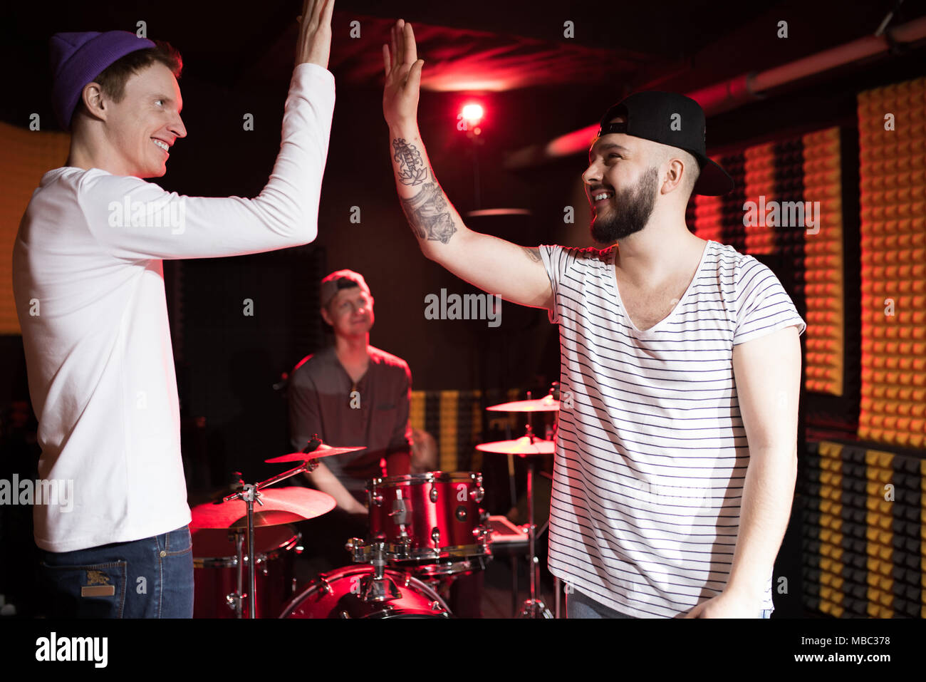 Five man band hi-res stock photography and images - Alamy