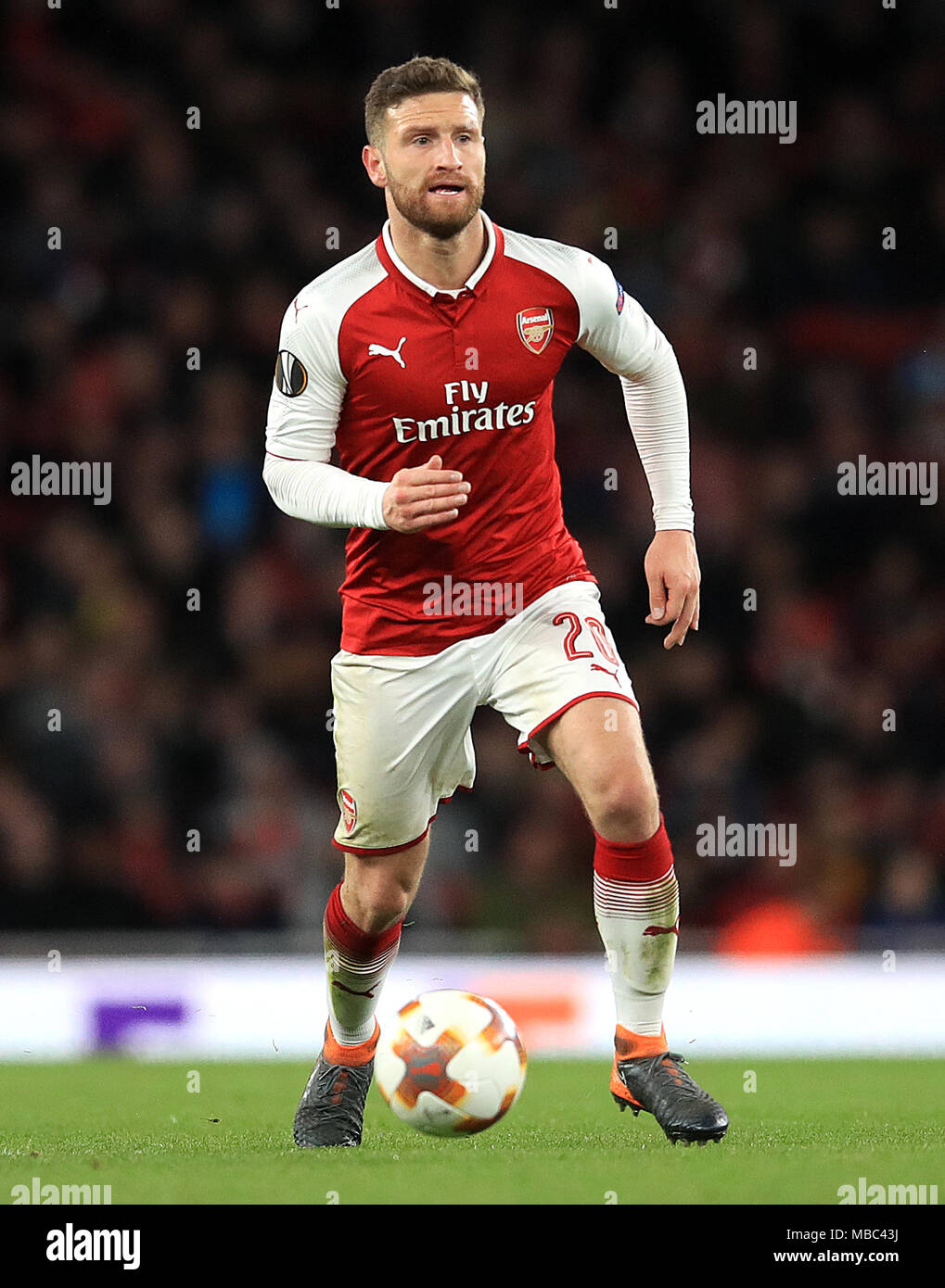 Shkodran mustafi arsenal hi-res stock photography and images - Alamy