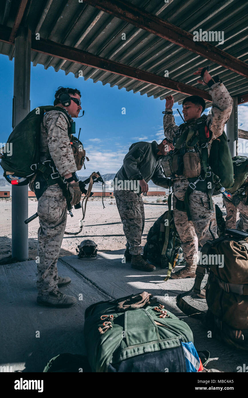 Marines with 3rd Reconnaissance Battalion, 3rd Marine Division, III ...