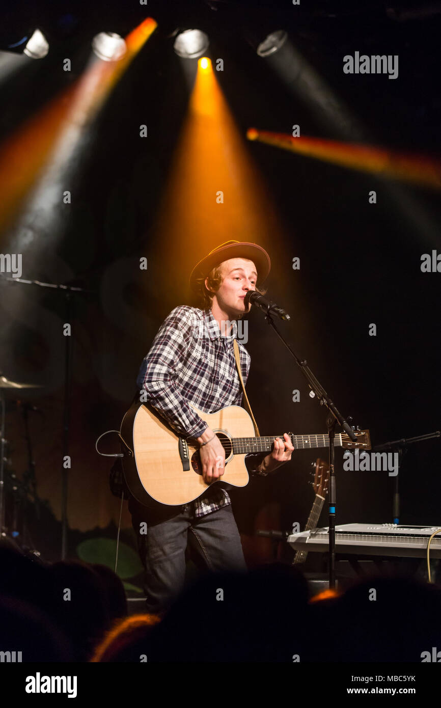 The young Swiss musician Nicola Kneringer alias Nickless live at the ...