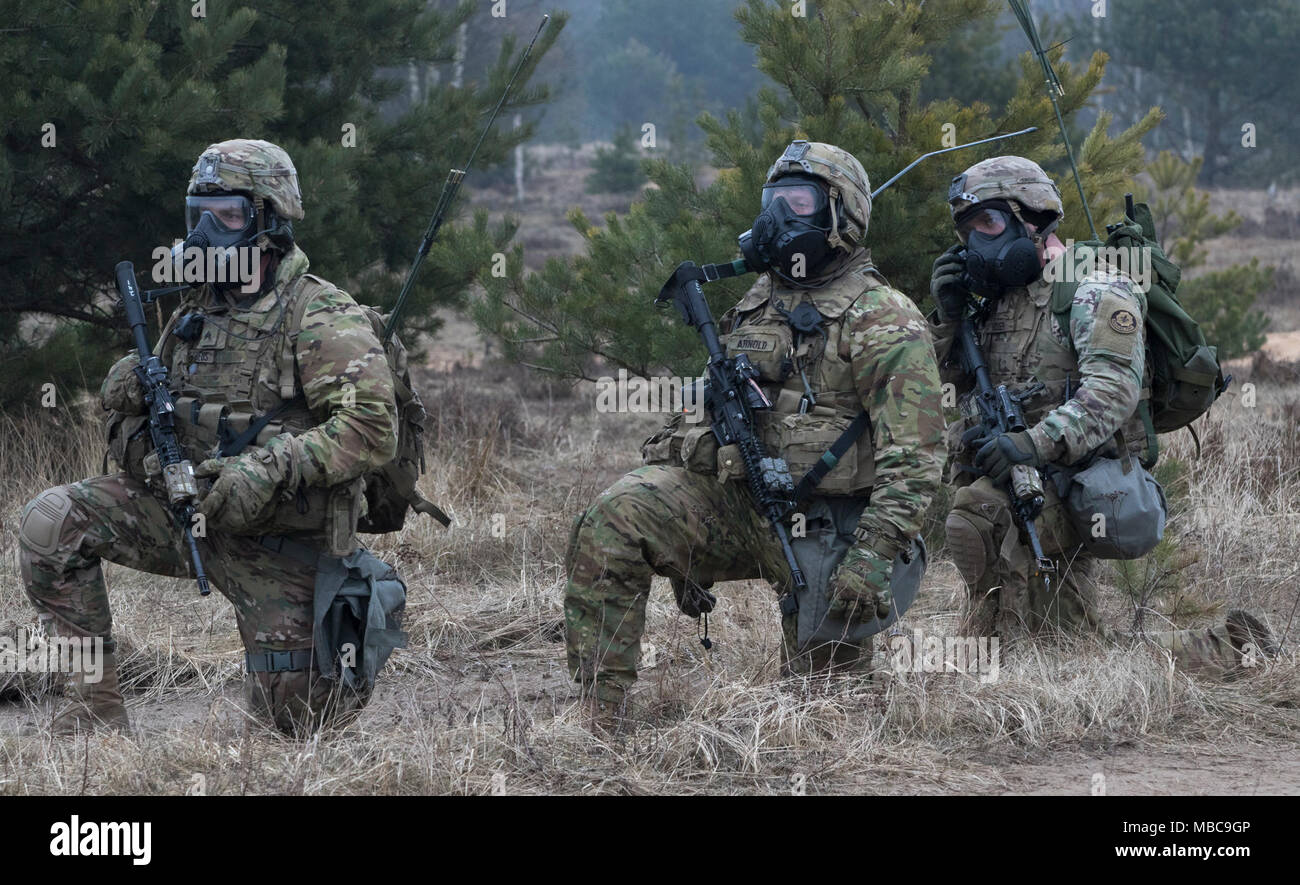 U.S. Soldiers assigned to Iron Troop, 3rd Squadron, 2nd Cavalry ...