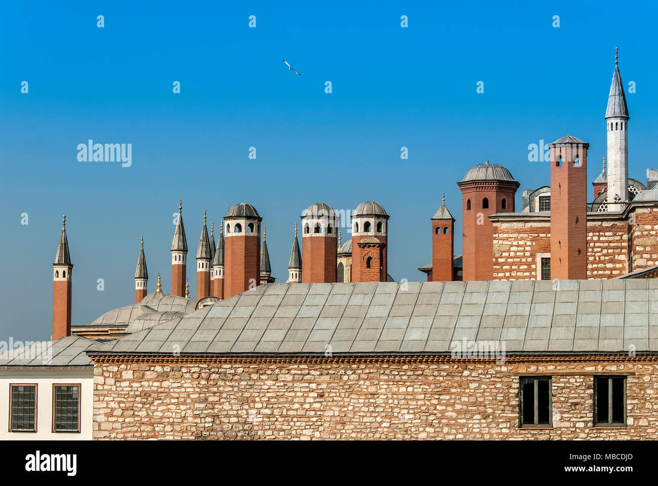 Topkapi palace at night hi-res stock photography and images - Alamy