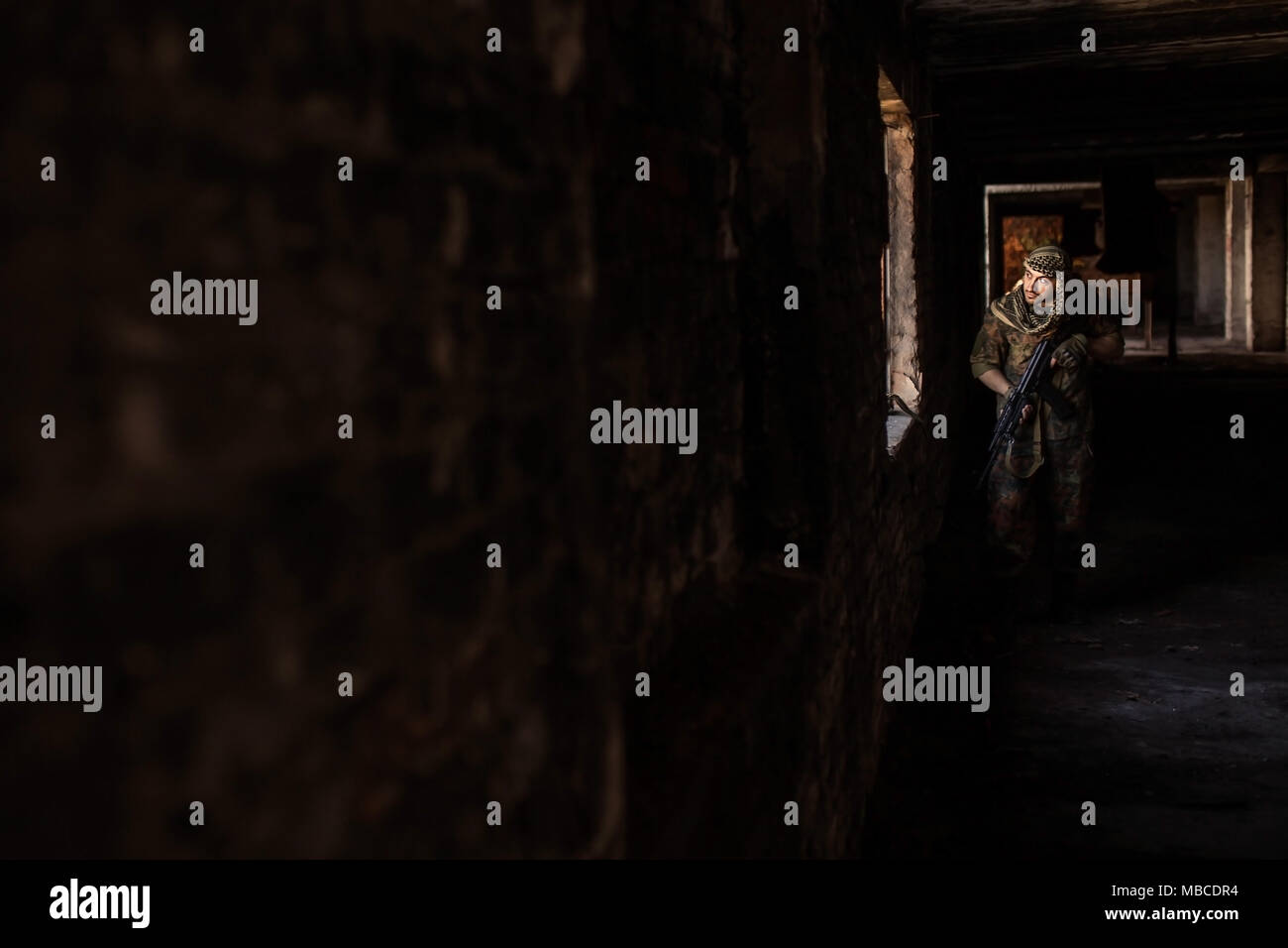 Holding kalashnikov guns hi-res stock photography and images - Alamy