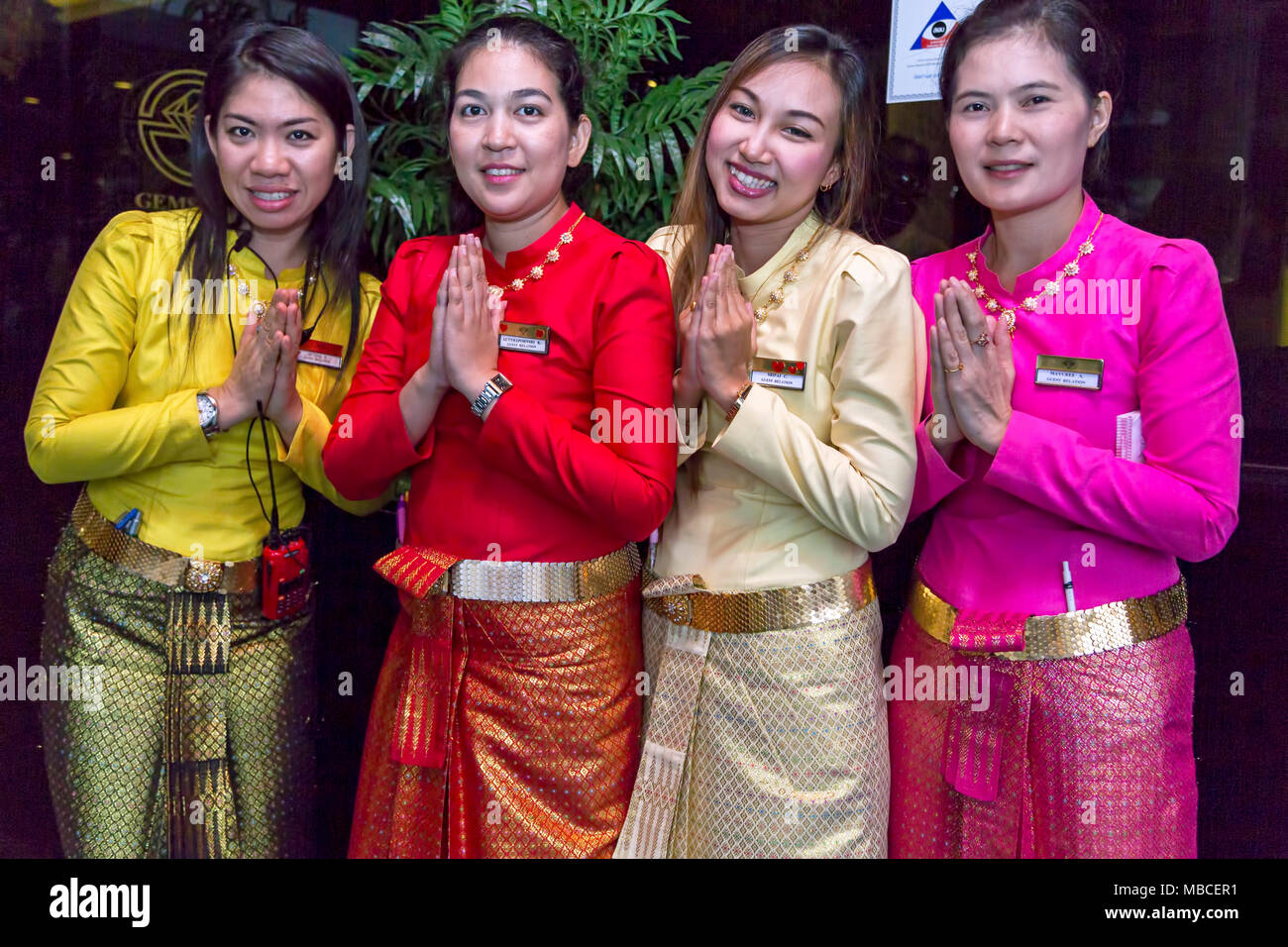 Thailand traditional costume hi-res stock photography and images - Alamy