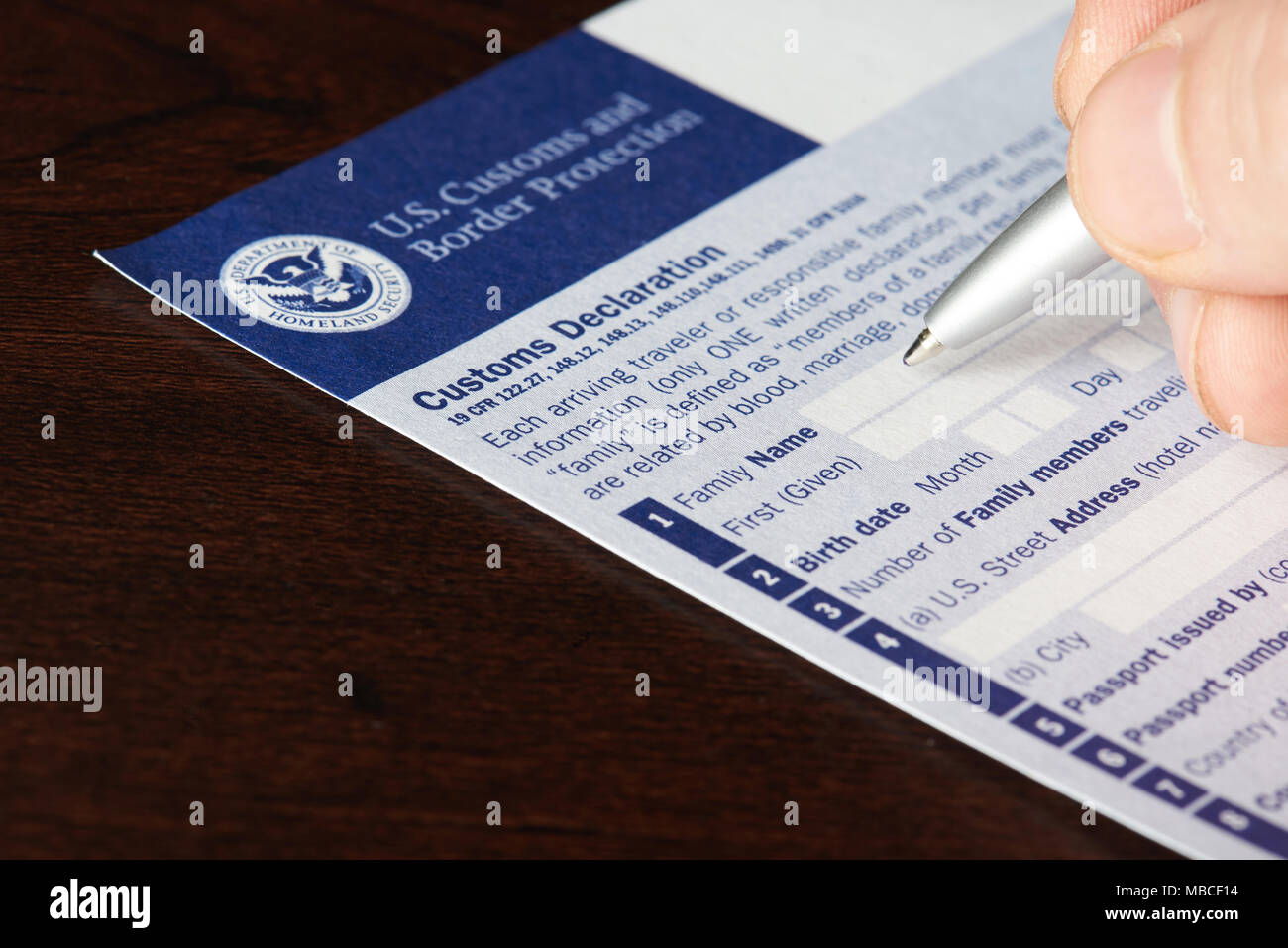 Us customs declaration hi-res stock photography and images - Alamy