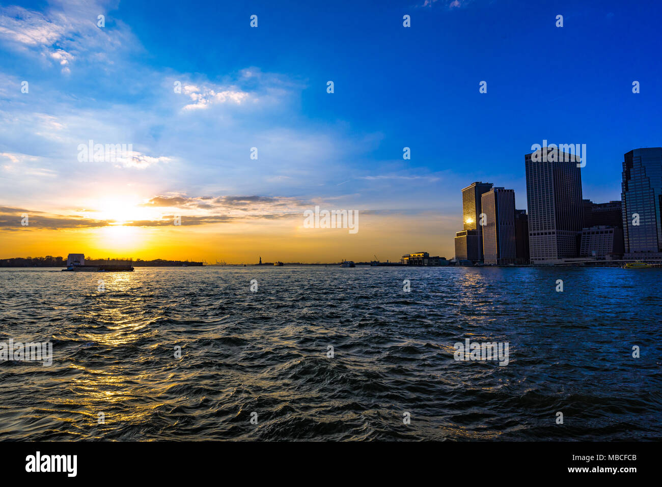Manhattan at Sunset Stock Photo - Alamy