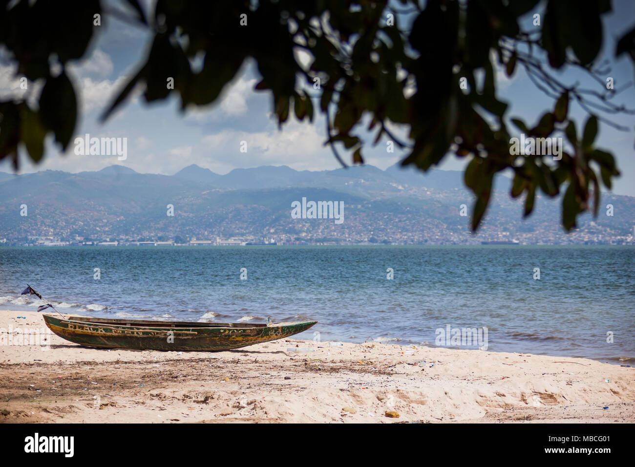 Freetown harbour hi-res stock photography and images - Alamy
