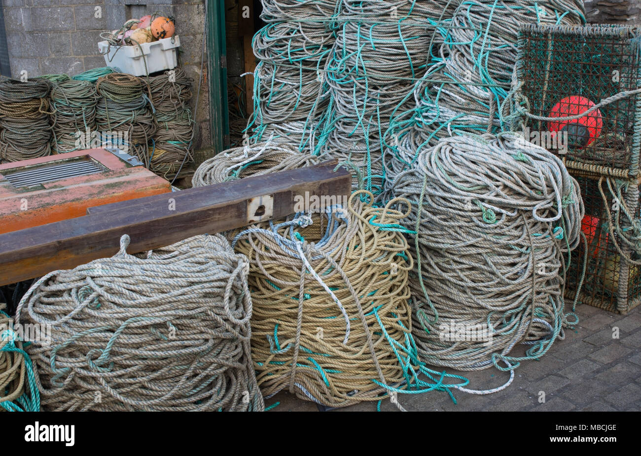 Coils of rope hi-res stock photography and images - Alamy